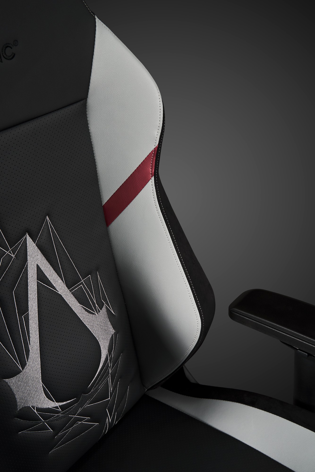 Apollon Collector Assassin's Creed | Iconic Chairs
